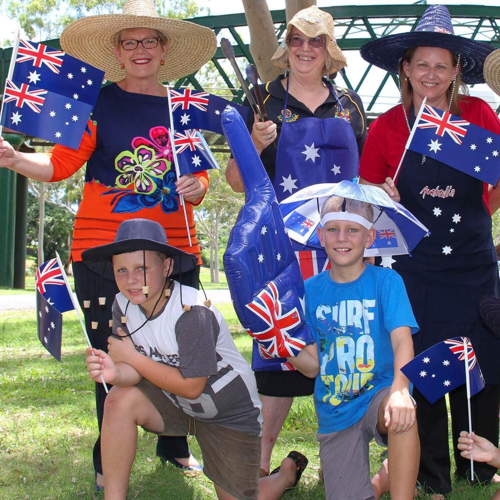 Australia Stick Flags 5x8 Inch (Pack of 12) - Anley Flags