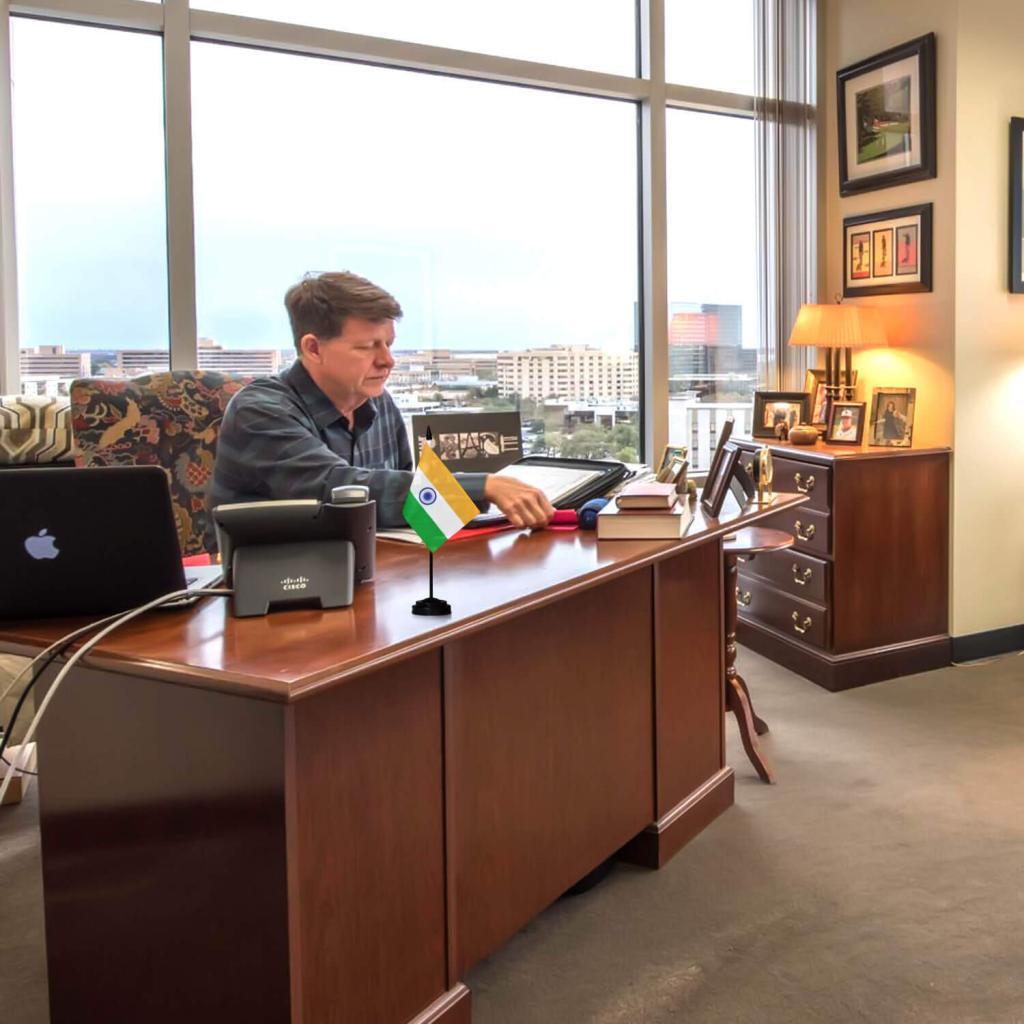 India Deluxe Desk Flag Set - 6 x 4 Inch - Anley Flags