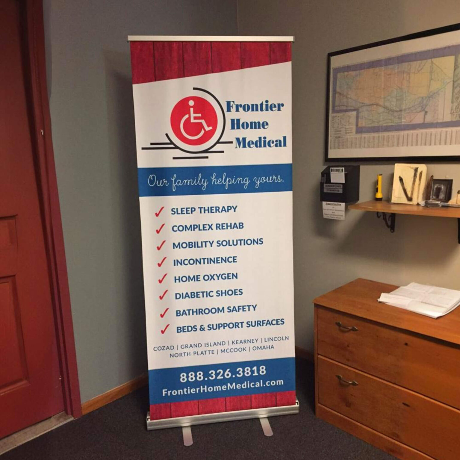 Custom Retractable Banners - Roll-Up Displays for Events